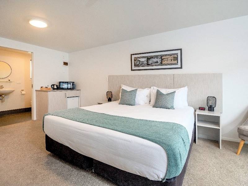 Motel Business With Absolutely Everything! | LINK Business Brokers New ...